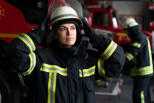 Igniting Safety: Exploring The World Of Fire Retardant Garments | Unito